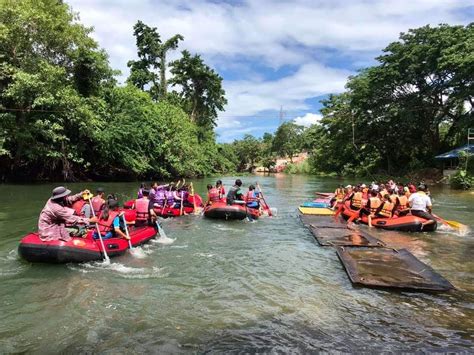 แก่งกระจานล่องเรือ