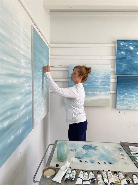 海のアートに癒やされようローラブラウニングの作品がオンラインストアに登場 イロハニアート