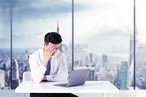 职场男士压力图片素材 正版创意图片501036087 摄图网