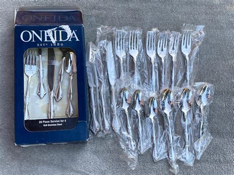 Oneida Cantata Usa Glossy Stainless Steel Flatware 20 Piece Set