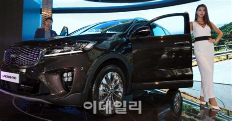 포토 기아 더 뉴 쏘렌토 국산중형suv 최초 8단 자동변속기 적용