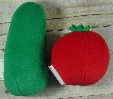 Veggie Tales Book Bob Tomato Larry Cucumber Plush Opposites Lot 3 Piece