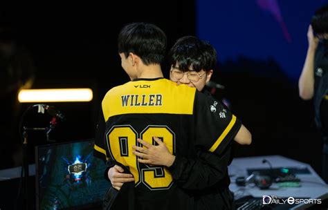 Lck 리브 샌박 거함 한화생명 2대1 꺾고 시즌 첫 승종합 네이트 스포츠