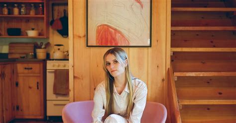 Rosie Darling Single Review