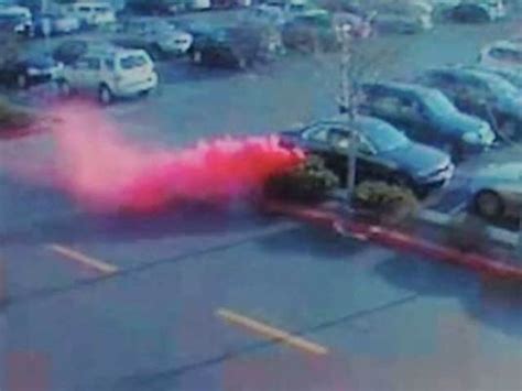 Video Dye Pack Explodes After Bank Robbery Orange County Register