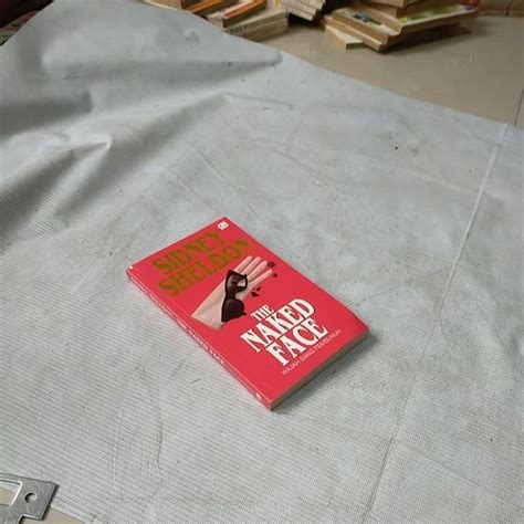 Jual Novel Sidney Sheldon THE NAKED FACE Shopee Indonesia