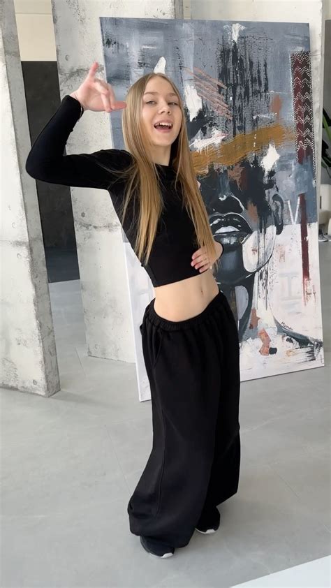 Одяг для підлітків Спортивний одяг Сукні Ця сукня повинна бути у кожної дівчинки 💣