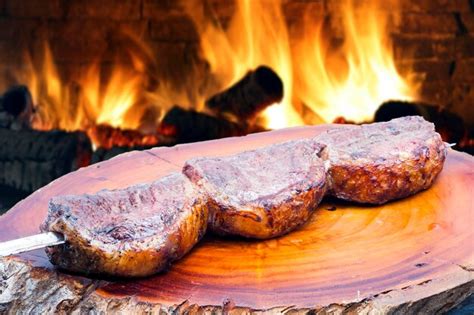 브라질 전통 쇠고기 컷인 피카냐picanha 프리미엄 사진