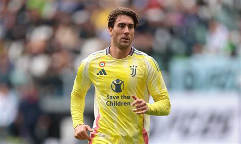 Dallinghilterra Juventus Larsenal Su Dusan Vlahovic Le Ultime