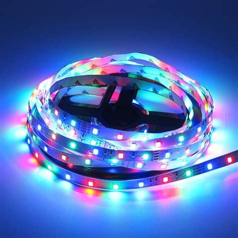 Tira De Luz Led RGB 5m Multicolor 300 Led Incluye Control SIPO