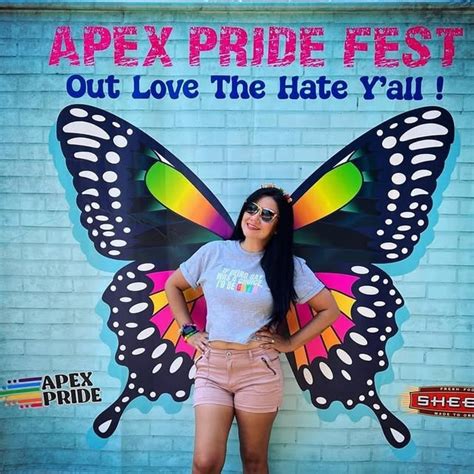 Tamara Dill Sautter Extra Tamara • Threads Say More