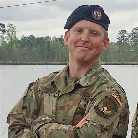 Al5grjvnns4hpew4t3on3smzlz8fbsly09ab2qrdvvbifg S900 C K C0x00ffffff No Rj