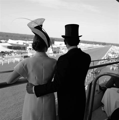 Royal World Thailand รอยัล เวิลด์ ประเทศไทย การซ้อมใหญ่ครั้งแรกของริ้วขบวนพยุหยาตราทางชลมารค