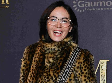 Photos Agathe Auproux Elle Dévoile Des Clichés De Son Cathéter Et