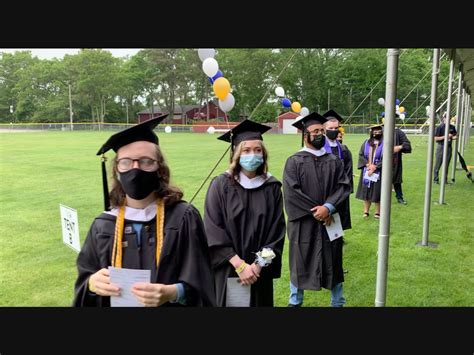 St Joseph S College Holds Socially Distanced Graduation Patchogue