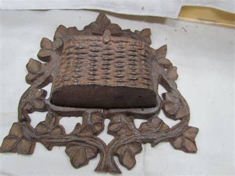 Cast Iron Towel Rack Hot Bath 25 Cents Soap And Towel 10 Cents Extra