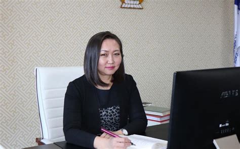 Itoim Б Цэцэгсайхан Яг одоо Ковидын эмчилгээнд шинэ эмийг