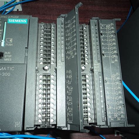 Siemens Simatic S7 300 Digital Logic Controller 6es7350 2ah01 0ae0