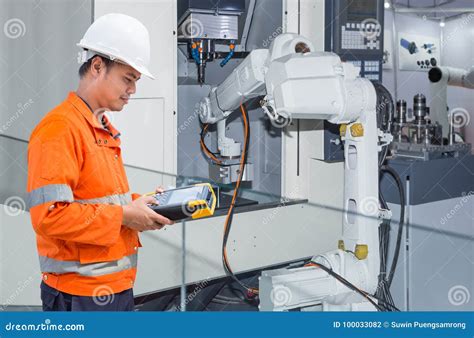 Engineer Programming Automatic Robotic Hand Machine Tool CNC Stock