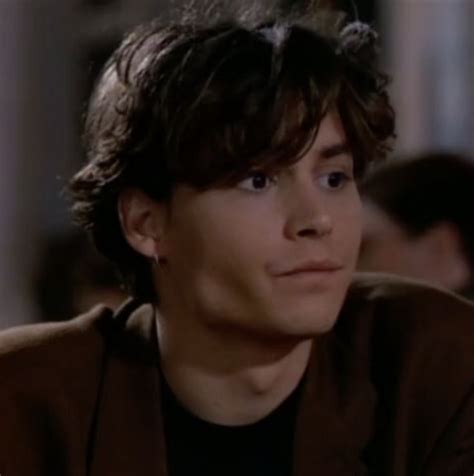 Pin By Rose On Johnny Depp Young Johnny Depp Johnny Depp 90s Johnny