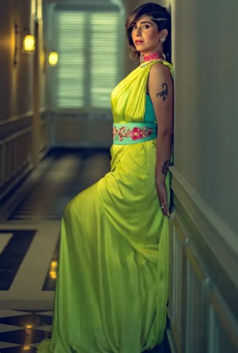 I Love Rihannas Sense Of Fashion Neha Bhasin Iwmbuzz