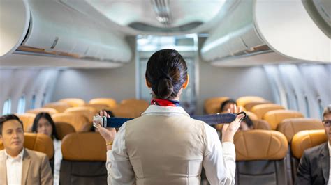 Are Flight Attendants Legally Allowed To Restrain Passengers