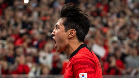 PSG frappe puissante passe laser Kang in Lee régale avec la Corée du Sud