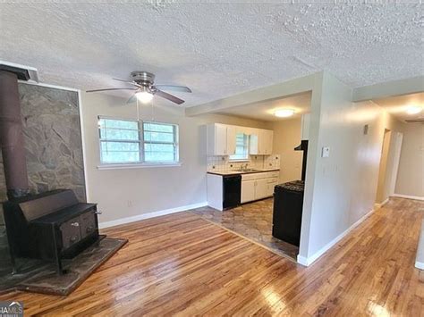 3890 Jailette Rd S Atlanta Ga 30349 Zillow