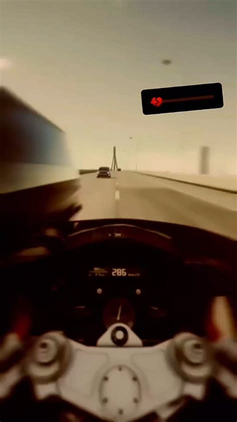 Hossein Clip ‎کیابااین اهنگ خاطره دارن 🥺 توی آیینه خودتوببین چه زود زود توی جوونی