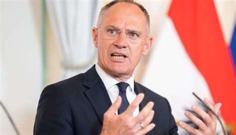 Австрия постави 4 условия пред България за да я допусне в Шенген но само по въздух