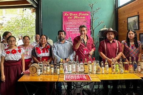 Anuncian la Gran Fiesta del Mezcal en Santiago Matatlán en el marco de