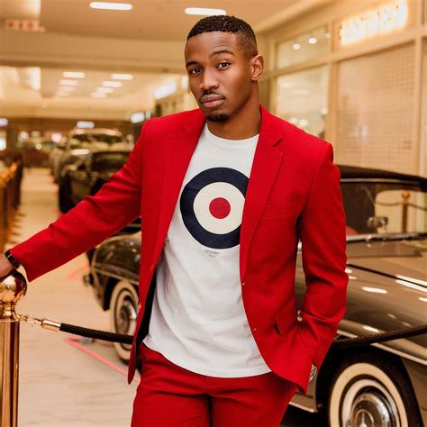 Eye Candy South African Model And Socialite Lunga Shabalala Popglitz