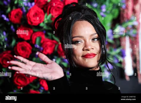 Manhattan New York City New York Usa September 12 Singer Rihanna