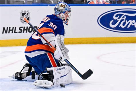 Brock Nelson Lifts Hot Islanders Over Sagging Golden Knights Reuters