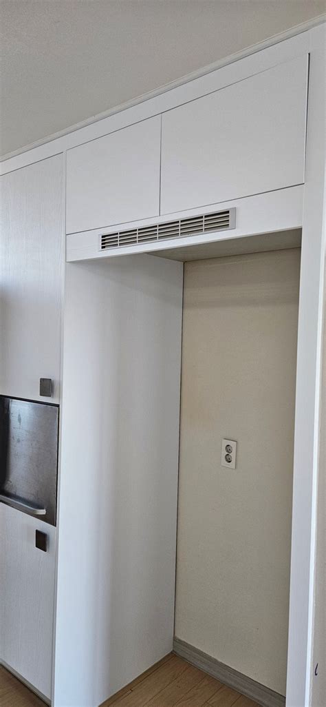 김포 중흥s 클래스 리버티 싱크대 상하부장 뒷면까지 인테리어 필름지 김치냉장고장 시트지 리폼 시공 네이버 블로그