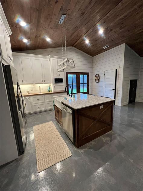 1800 Sq Ft Barndominium Floor Plan Artofit