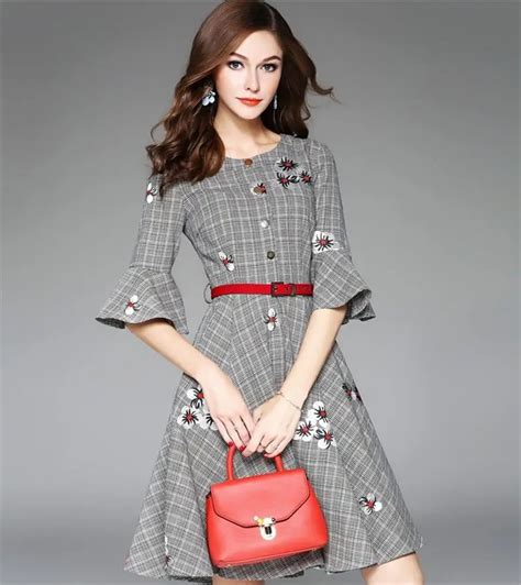 2017 Summer Elegant Women Sexy Print Dress European Design O Neck
