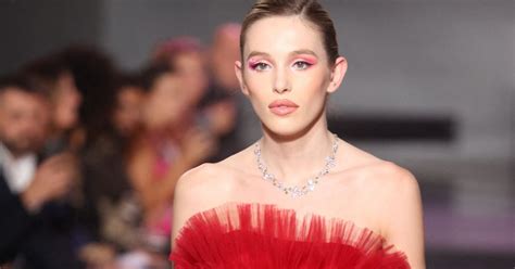 Miss France 2022 qui est Andréa Furet la première candidate