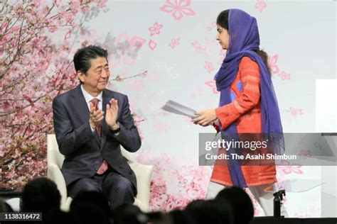 Nobel Peace Laureate Malala Yousafzai Photos And Premium High Res