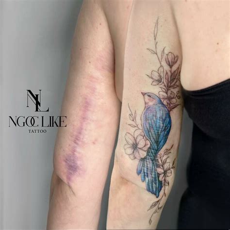 40 Times People Asked To Cover Up Their Scars And This Tattoo Artist