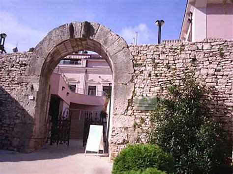 Poze Din Pula Foto Pula Galerie Foto Pula Imagini Pula Pula