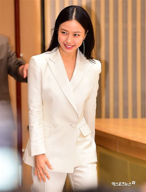 고민시 미소 보이며 입장[엑s Hd포토]