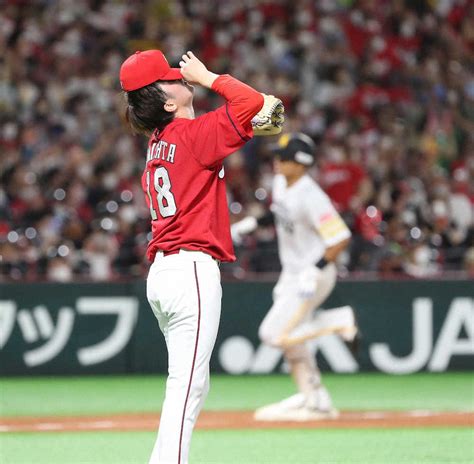 ＜ソ・広＞2回、渡辺に3ランを打たれ天を仰ぐ森下（撮影・岡田 丈靖） ― スポニチ Sponichi Annex 野球