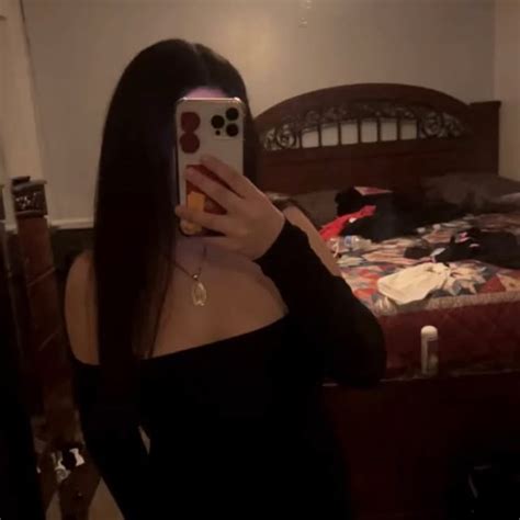 Lily Liliyy Threads Say More