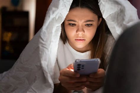 El ciberacoso qué deben saber los padres sobre el acoso virtual Clic
