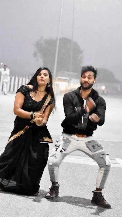 Aapne Raja Ji Ke Dilwa Thode Lu Ye Jaan Bhojpuri Trending Song