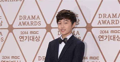 T포토 윤찬영 아역상 받았어요~mbc 연기대상