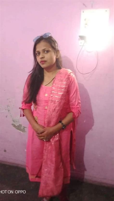 Pin By Bashant Bhai On B Beautiful Women Videos Most Beautiful Indian Actress India Beauty Women