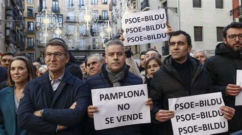 Feijóo critica desde Pamplona la moción de censura a UPN Es la primera factura del pacto