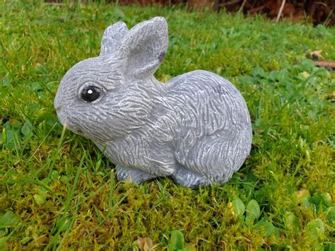 Konijnbeeld Van Schattig Klein Konijntje